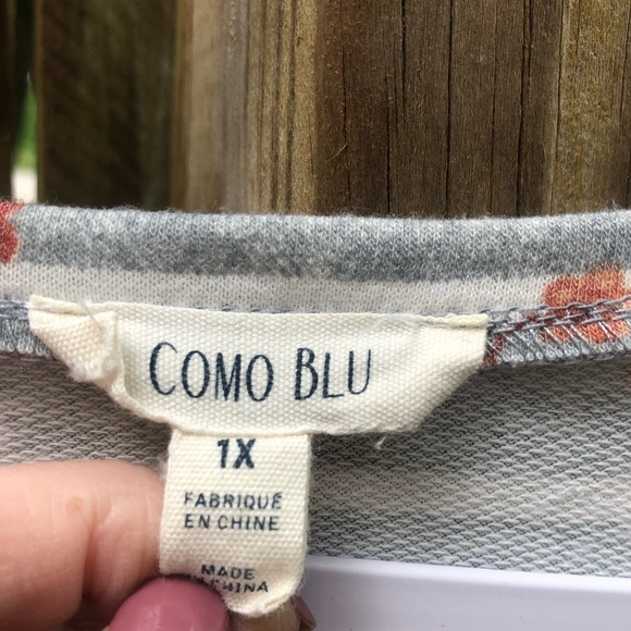 Como Blu | Sweaters | Floralstriped Top | Poshmark